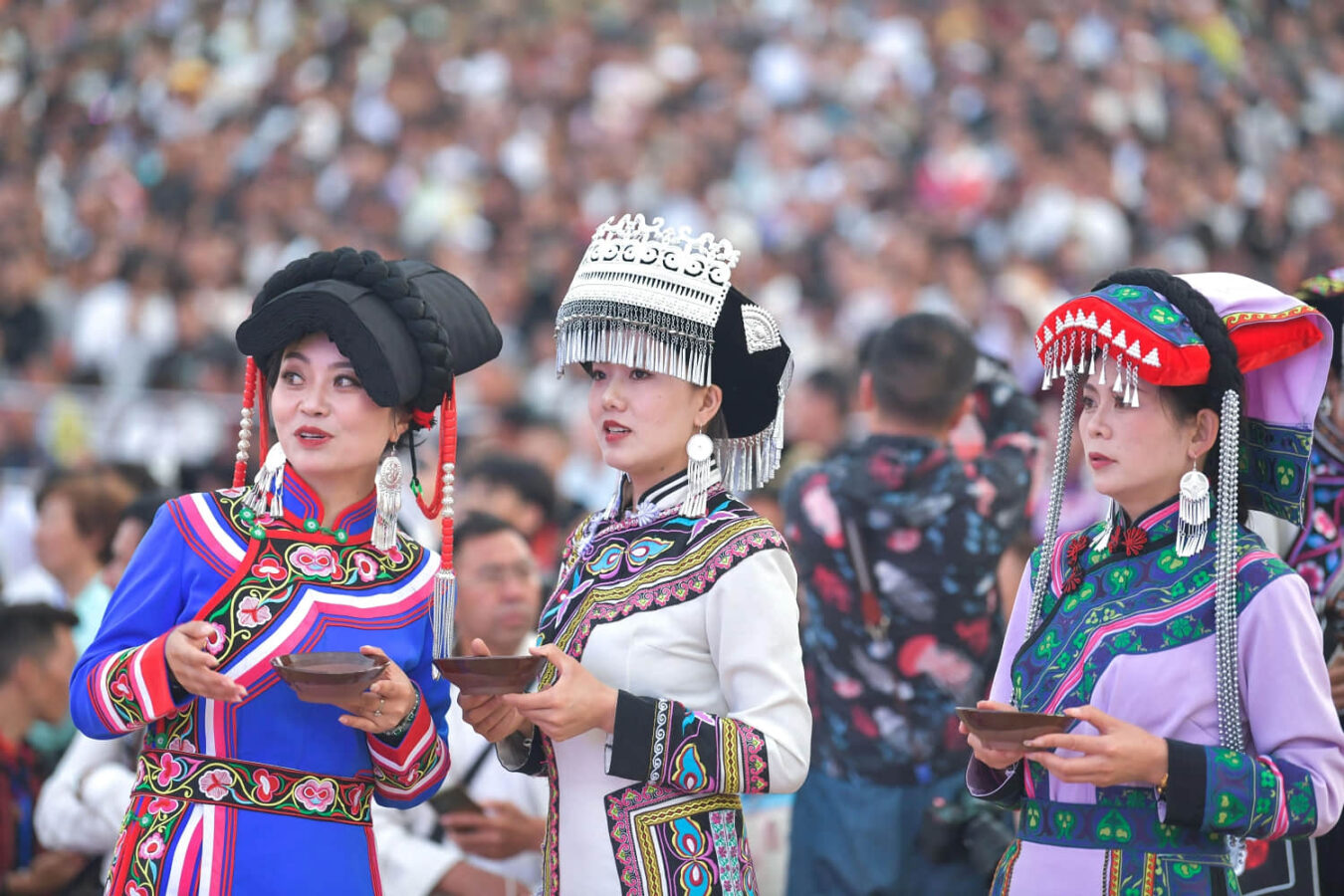 China Ethnic Minority Road Trip: Cultural Exploration | NAVO Tour
